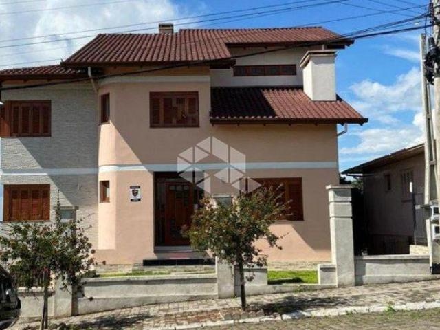 EXCELENTE CASA DE ESQUINA NO BAIRRO SÃO LUIZ