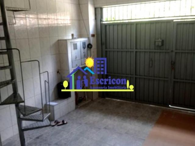 Excelente casa disponível para venda no bairro Jardim Santa Adélia, cômodos amplos e bem arejados!