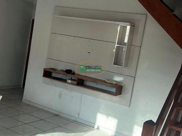 Excelente casa duplex à venda em Betim!