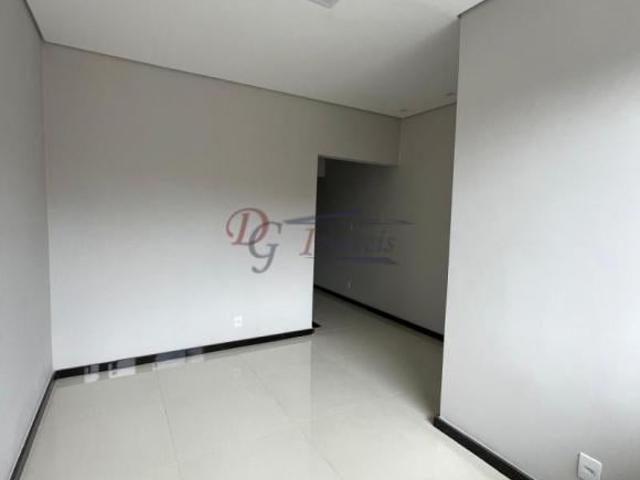 Excelente casa duplex à venda no bairro Vila Verde em Betim
