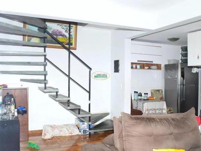 Excelente casa duplex geminada no bairro São Gabriel, Belo Horizonte!