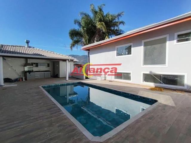 EXCELENTE CASA EM ATIBAIA COM PISCINA