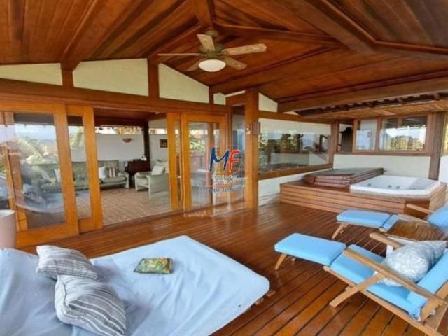 Excelente casa em cond. fechado, 250 m² a.c 3 suítes, living, varanda, depósito, elevador, jacuzz