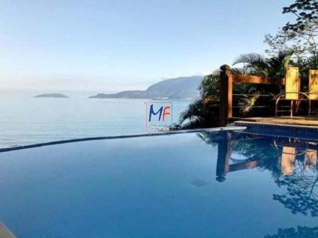 Excelente casa em cond. fechado, 370 m² a.c 1200m² a.t 6 dorms. 5 suítes, sala, varanda, jard
