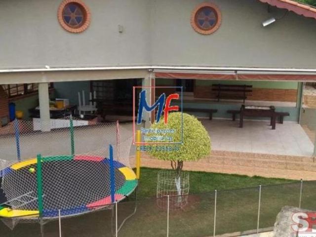 Excelente casa em cond. fechado em Piracaia/SP, com 650 m² a.u 3 dormitórios 3 suítes, sala, lar