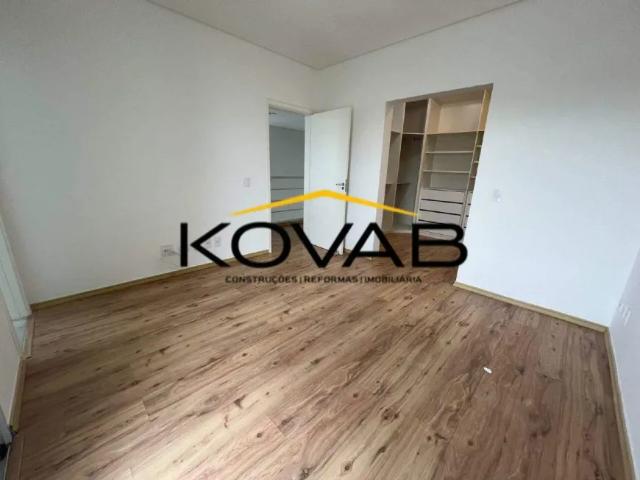 Excelente casa em condomínio fechado em Sorocaba 3 suítes + 1 dormitório/escritório 320m²
