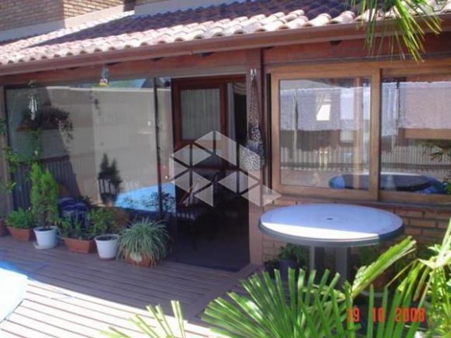 Excelente casa em condomínio no bairro Ipanema Residencial Jardim Isabel