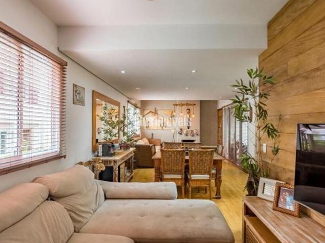 Excelente Casa em Condomínio com 3 Suites 3 Vagas no Morumbi