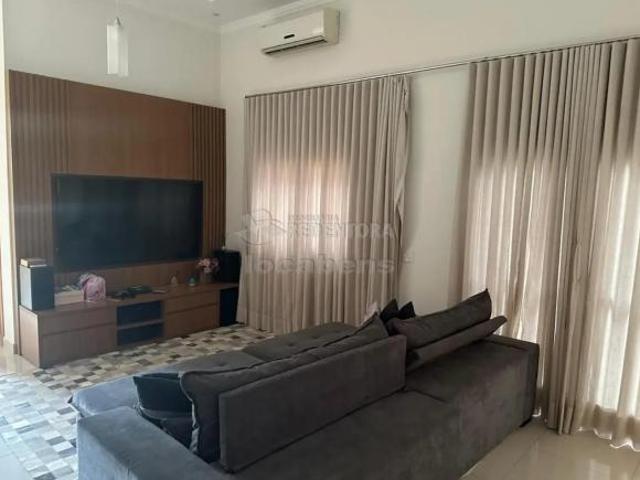 Excelente Casa em Condomínio para Venda 3 Dormitórios / Residencial Alta Vista