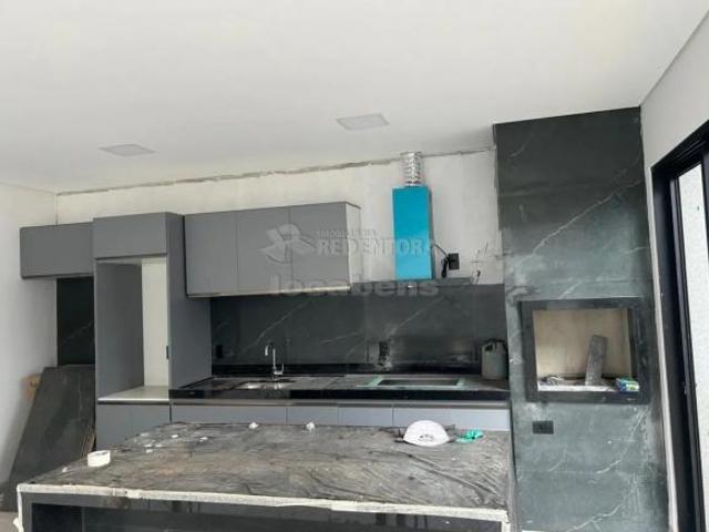 Casa em Condomínio para Locação ou Venda com 3 Dormitórios no Residencial Maria Júlia