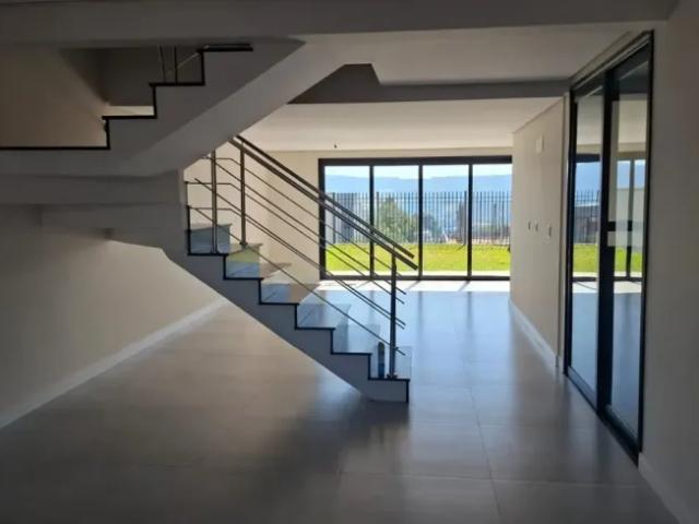 Excelente casa em Estância Velha