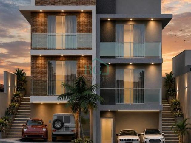 Excelente casa em fase de construção no bairro Santa Ângela em Poços de Caldas MG