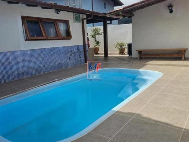 Excelente casa em Ilhabela/SP, com 230m² a.c 320m² a.t 3 dormitórios, salas de almoço e estar, c