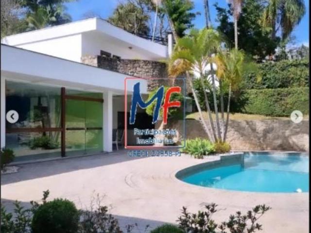 Excelente casa Interlagos,792 m² a.u terreno 945 m2, testada de 22,5 m, ZERA, 4 dormitórios 2
