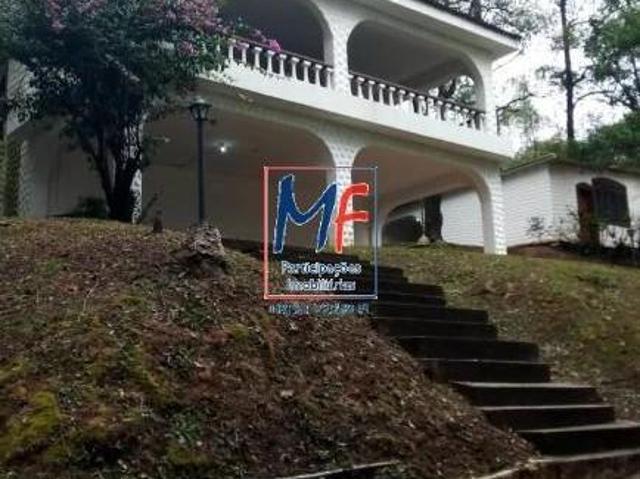 Excelente casa em Osasco/SP, 400m² a.c 5 quartos 1 suíte, sala, lareira, cozinha, área gourmet