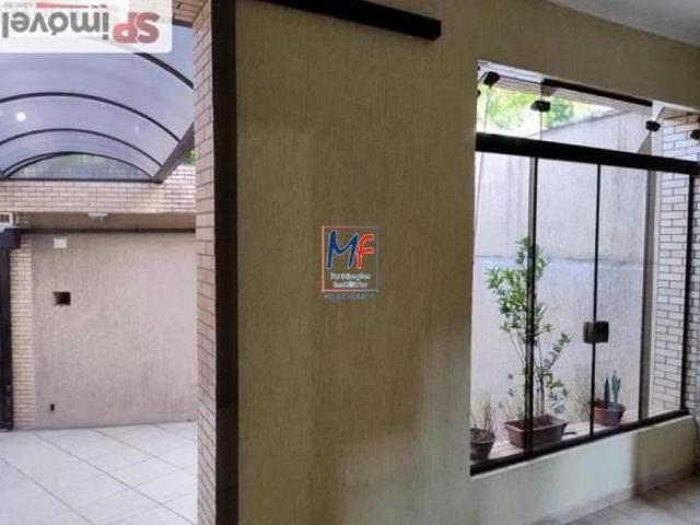 Excelente casa em São Vicente, com 257m² a.u 3 dormitórios, sala, cozinha, sacada, área de serviç