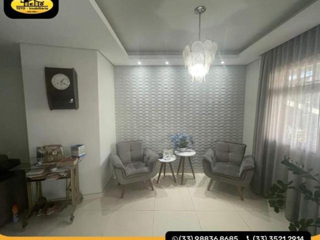Excelente casa espaçosa à venda no Bairro Fátima