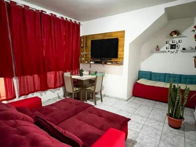 Excelente casa geminada à venda no bairro Xangri Lá, Contagem!