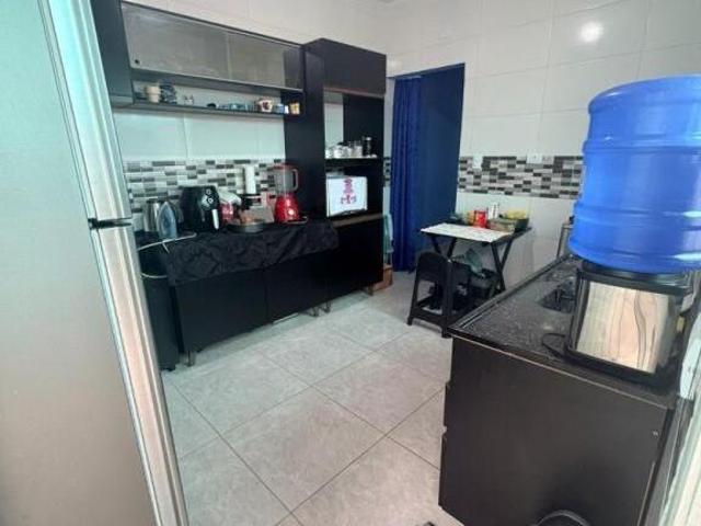 Excelente casa geminada com 2 dormitórios no bairro Ocian!