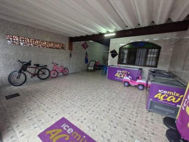 EXCELENTE CASA GEMINADA COM 2 DORMITÓRIOS NO BAIRRO MARACANÃ EM PRAIA GRANDE!