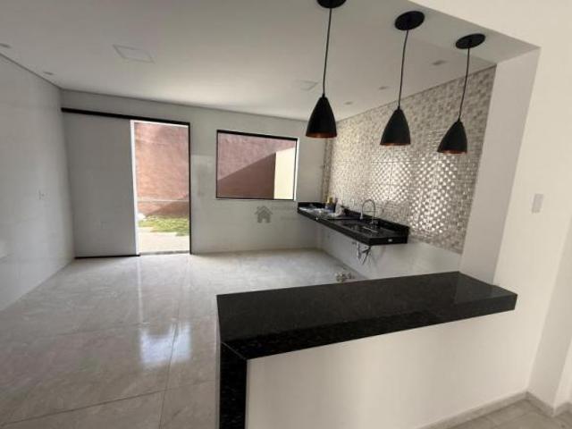 EXCELENTE CASA GEMINADA DUPLEX 3 QUARTOS NO SAPUCAIAS 2