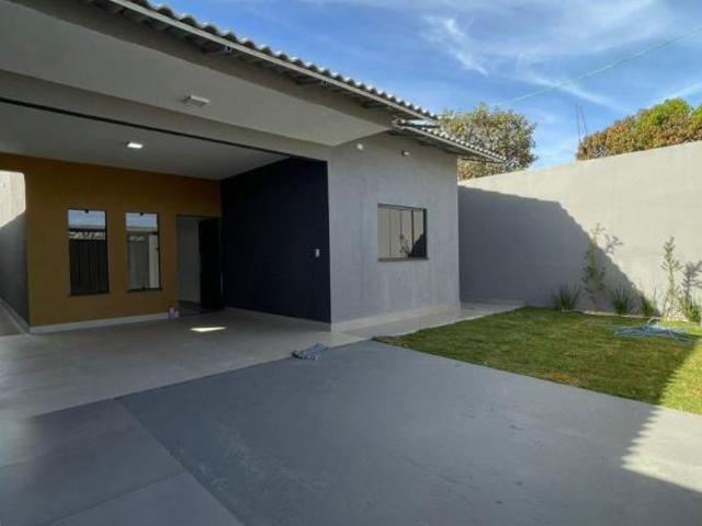 EXCELENTE CASA INDIVIDUAL LOTE 300 METROS NO INICIO DE AGUAS LINDAS