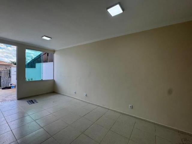 Excelente casa individual!