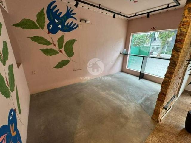 Excelente Casa Isolada no Bairro da Aaprecida Santos