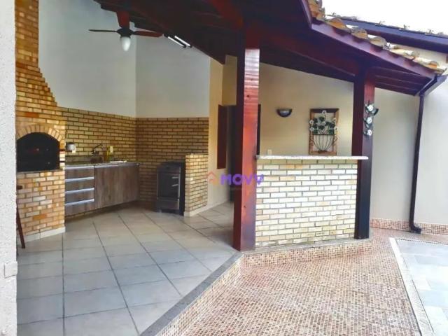 Excelente casa linear em Várzea das Moças