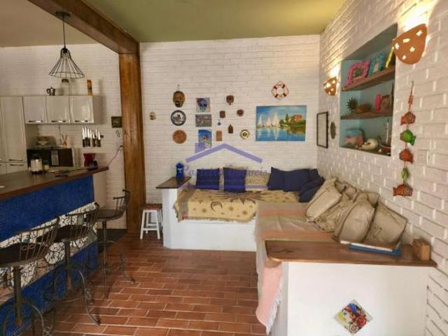 Excelente casa mobiliada na Estufa I