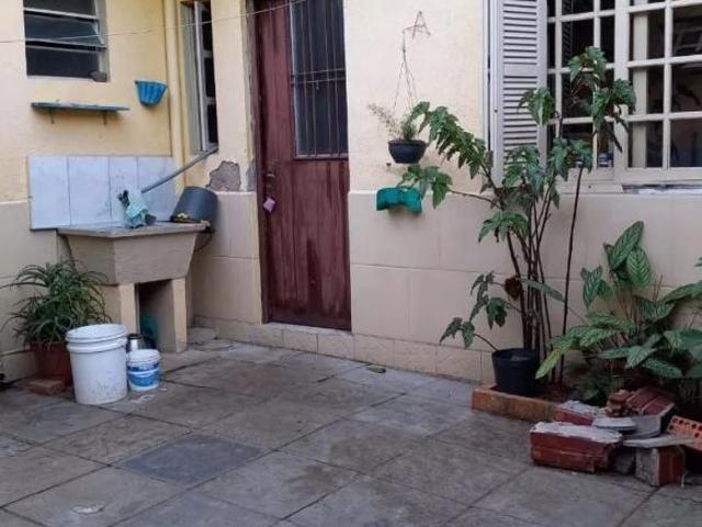 Excelente casa na zona Norte de Porto Alegre/RS