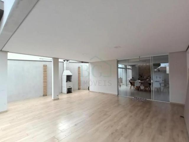 Excelente casa na Zona Leste de Poços de Caldas MG