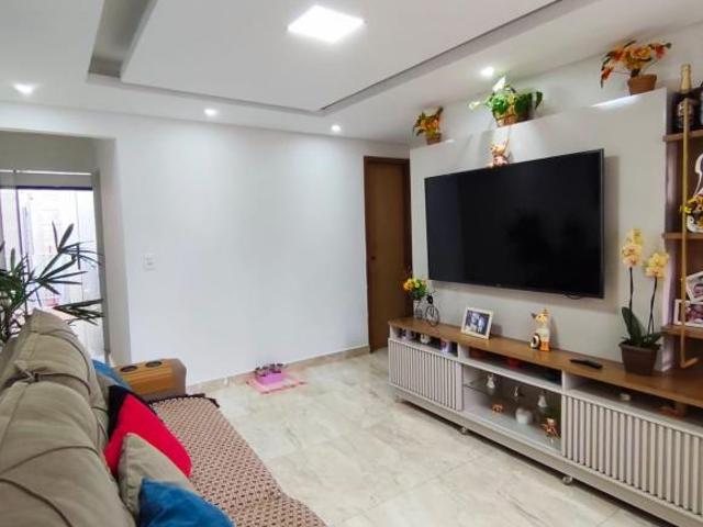 Excelente Casa na Qc 01 Reformada