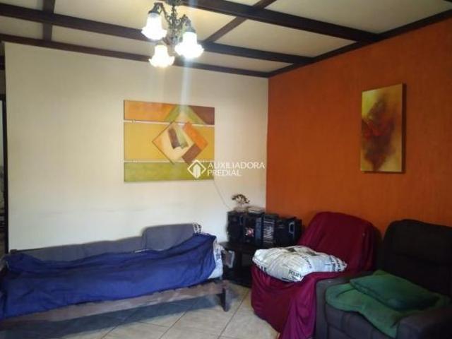 Excelente casa na região do Parque dos Maias/Santa Rosa de Lima