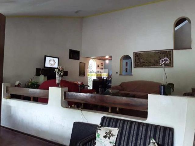 Excelente casa na região de Alphaville com todo lazer