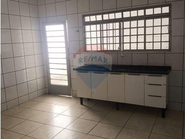 Excelente casa no Bairro Jardim do Prado!Proximo ao Shopping Praça Nova!Ótimo Preço!
