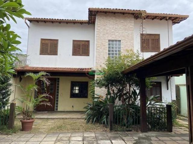 Excelente casa no bairro Santa Cruz!