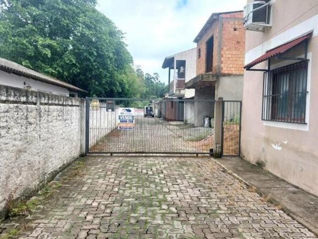 Excelente casa no Bairro Ponta Grossa