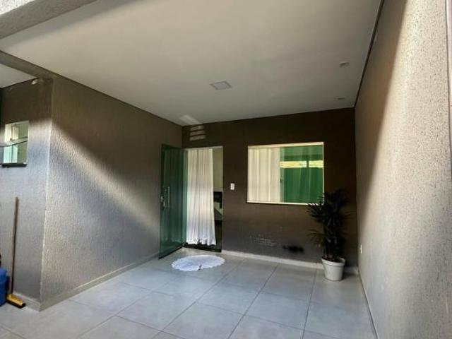EXCELENTE CASA NO BAIRRO PEROLA NEGRA EM SANTA LUZIA MG