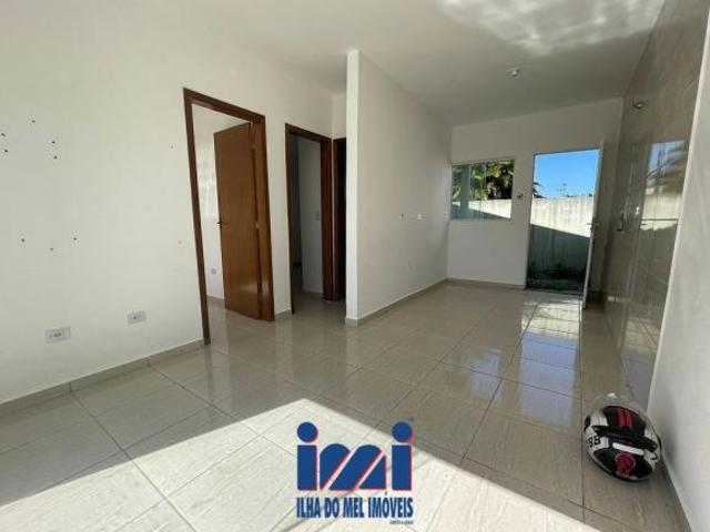 EXCELENTE CASA NO BAIRRO PIÇARRAS