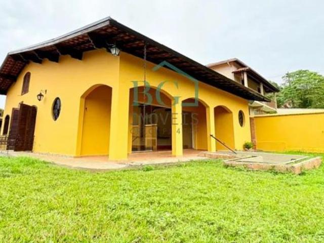 Excelente casa no Bortolan em Poços de Caldas MG