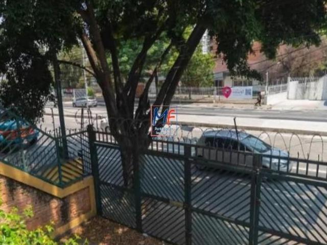 Excelente casa no Brooklin Paulista, 140 m² a.c 138 m² terreno, Zoneamento ZC, 3 dormitórios, h