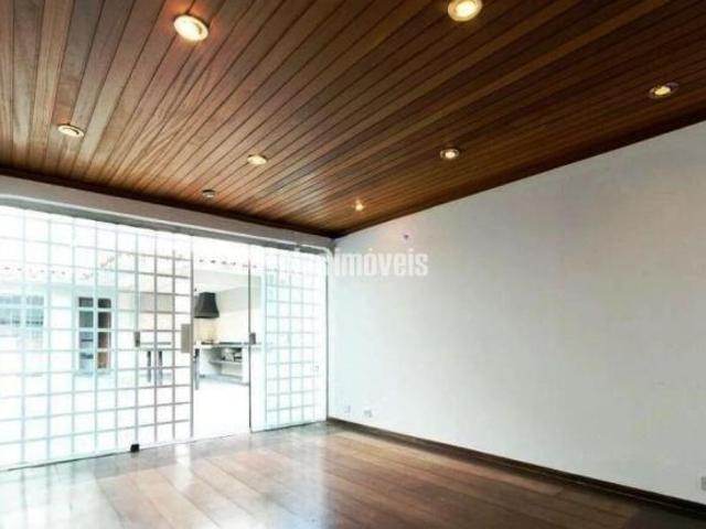 Excelente casa no Brooklin, região nobre, alto padrão