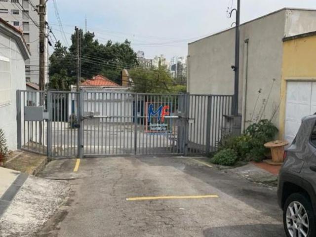 Excelente Casa no Cambuci, com 107m² área útil, 3 dormitórios sendo 1 suíte, 3 banheiros, 2 salas
