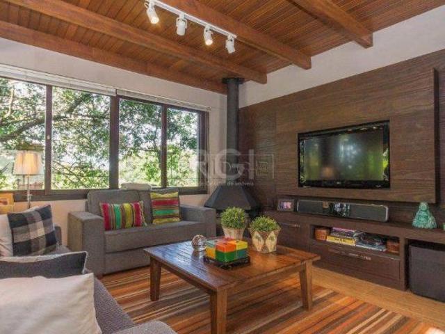 EXCELENTE CASA NO CANTEGRIL 3 VIAMÃO RS