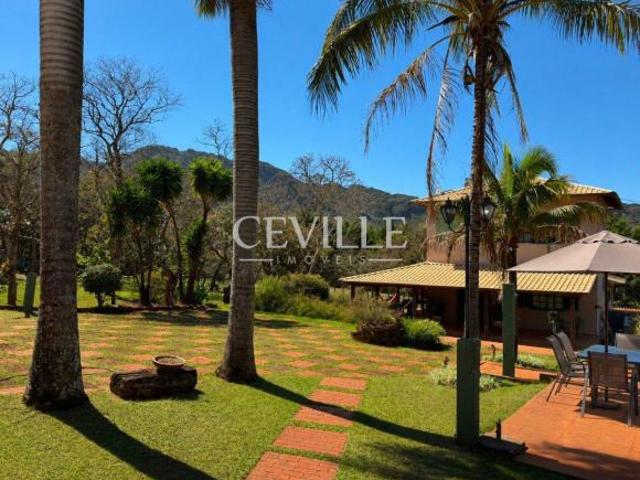 Excelente casa no Cond. Quintas de Casa Branca