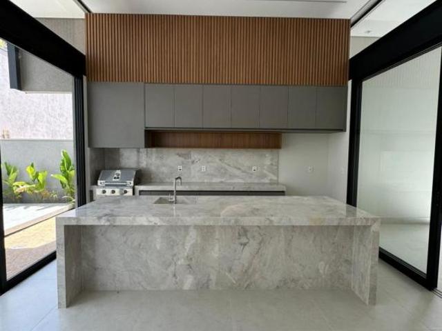 Excelente casa no Condominio Alphaville | Aqui na Imobiliária Rosa e Rangel