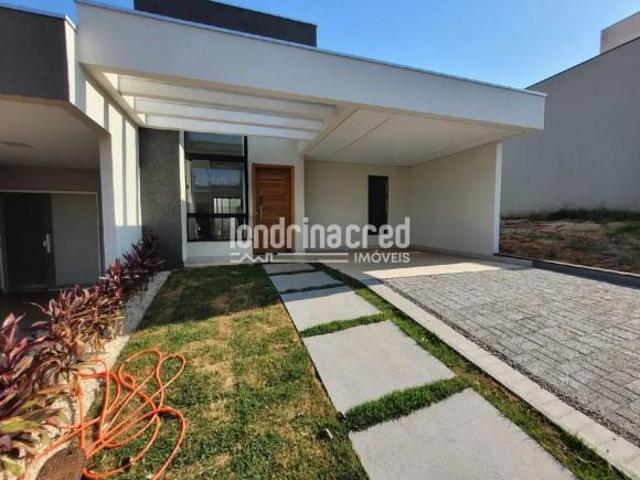 Excelente casa no Condomínio Heimtal Park com 3 dormitórios 1 suíte, sala e cozinha integradas, 2