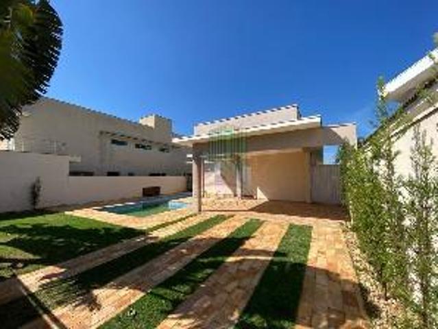 Excelente casa no Condomínio Residencial Montreal de 3 dormitórios, sendo 2 suítes com piscina para locação e vendas São Carlos imóveis