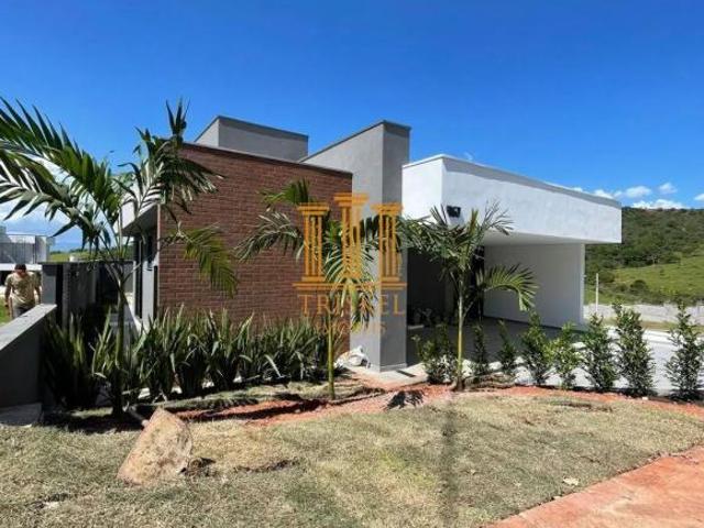 Excelente casa no Cyrela para venda. CA826